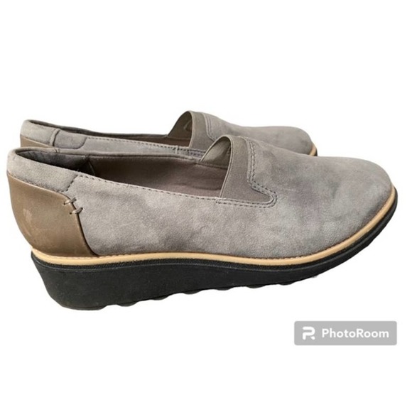 Clarks | Shoes | Clarks Womens Loafers Slipper Size 8 M Gray Suede ...